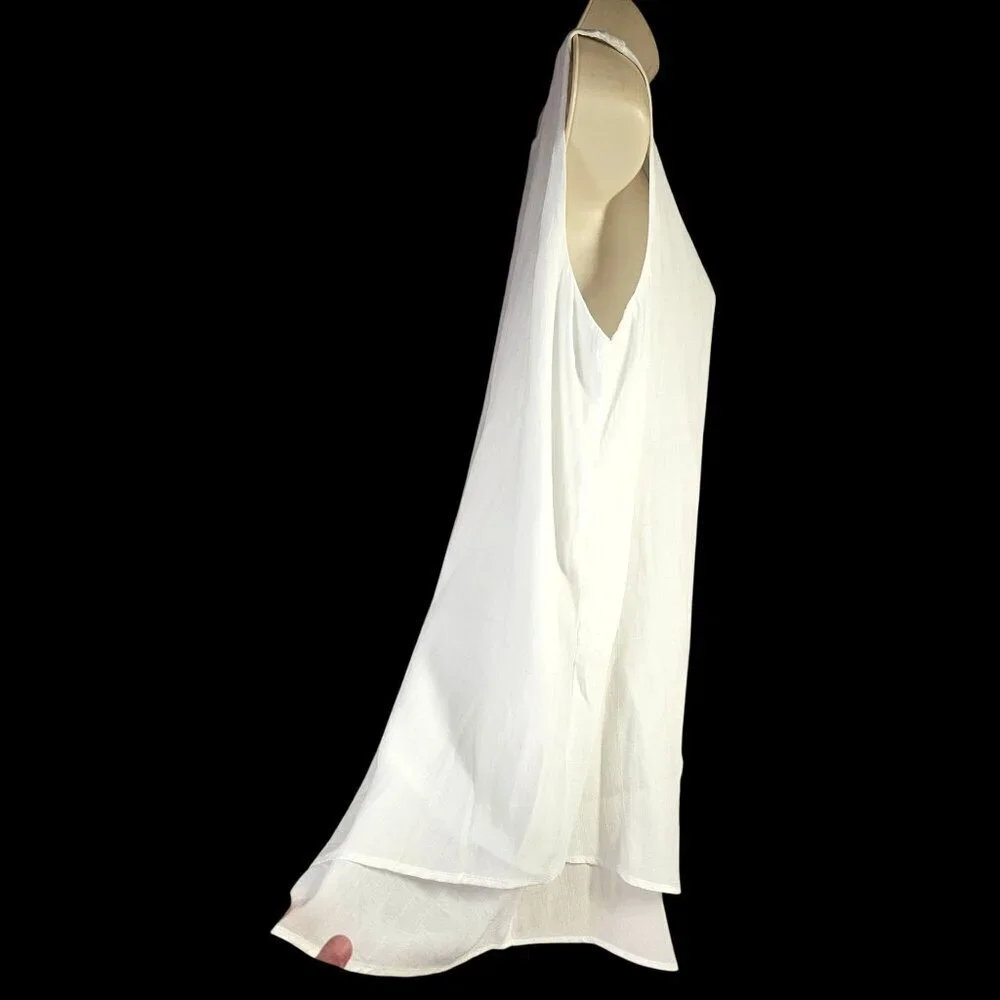 Cristina B. | Tops | Cristina B White Layered Tank Top Women Sz Ml ...